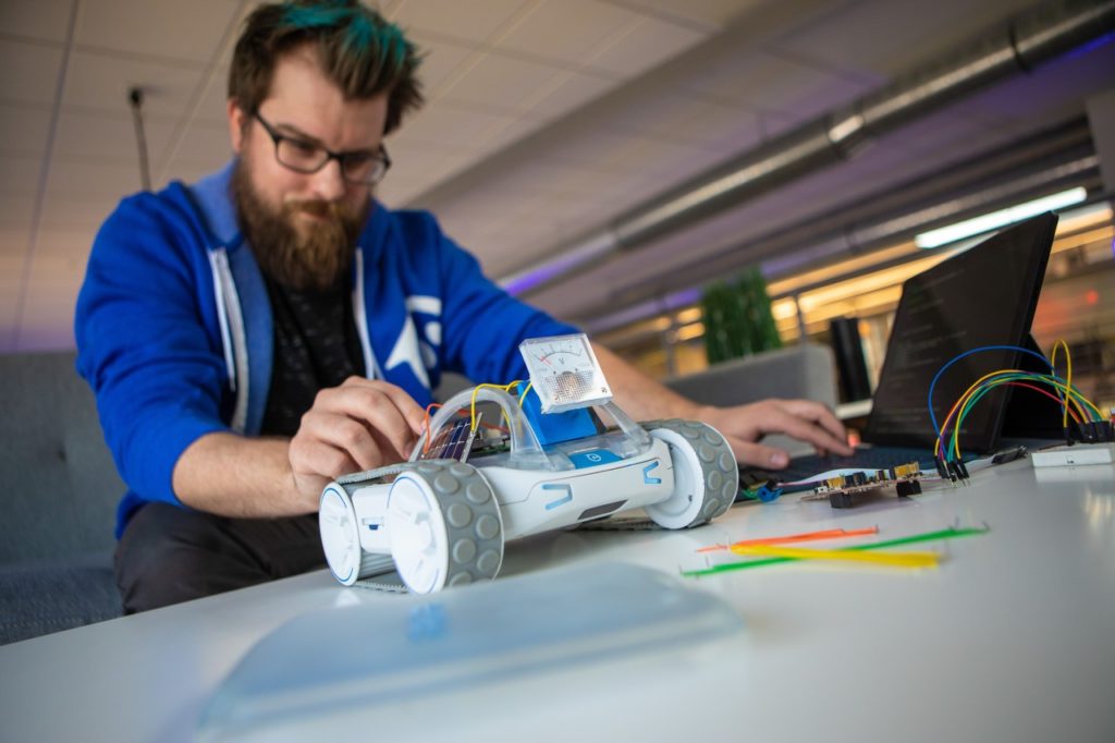 The Rise of Sphero’s RVR: Redefining Robotics Education fxis.ai