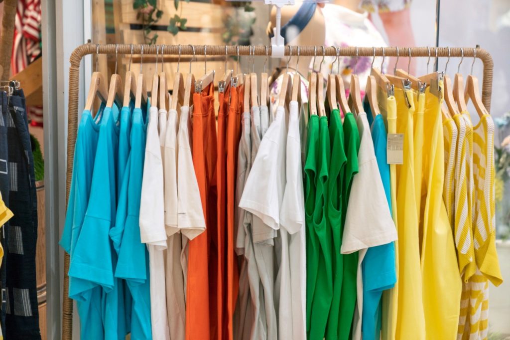 Revolutionizing Online Fashion with Revery.ai: A Dive into Virtual ...